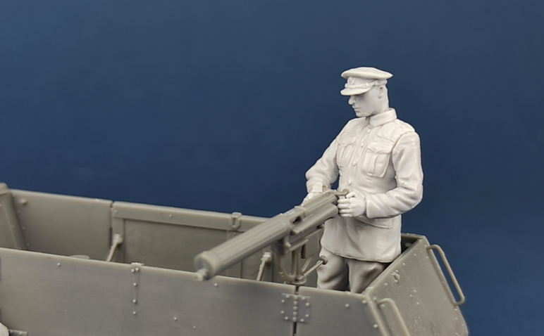 Copper State Models F35-029 Canadian Motor MG Brigade Crewman Checking ...